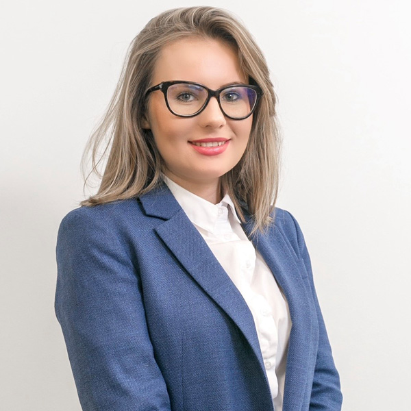 Julia Demidova - Connected Fintech