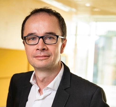 Loic Bonvarlet - eSIM