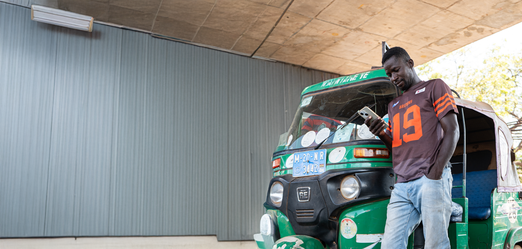 Barriers to Mobile Internet Adoption and Use - M4D - SOMIC